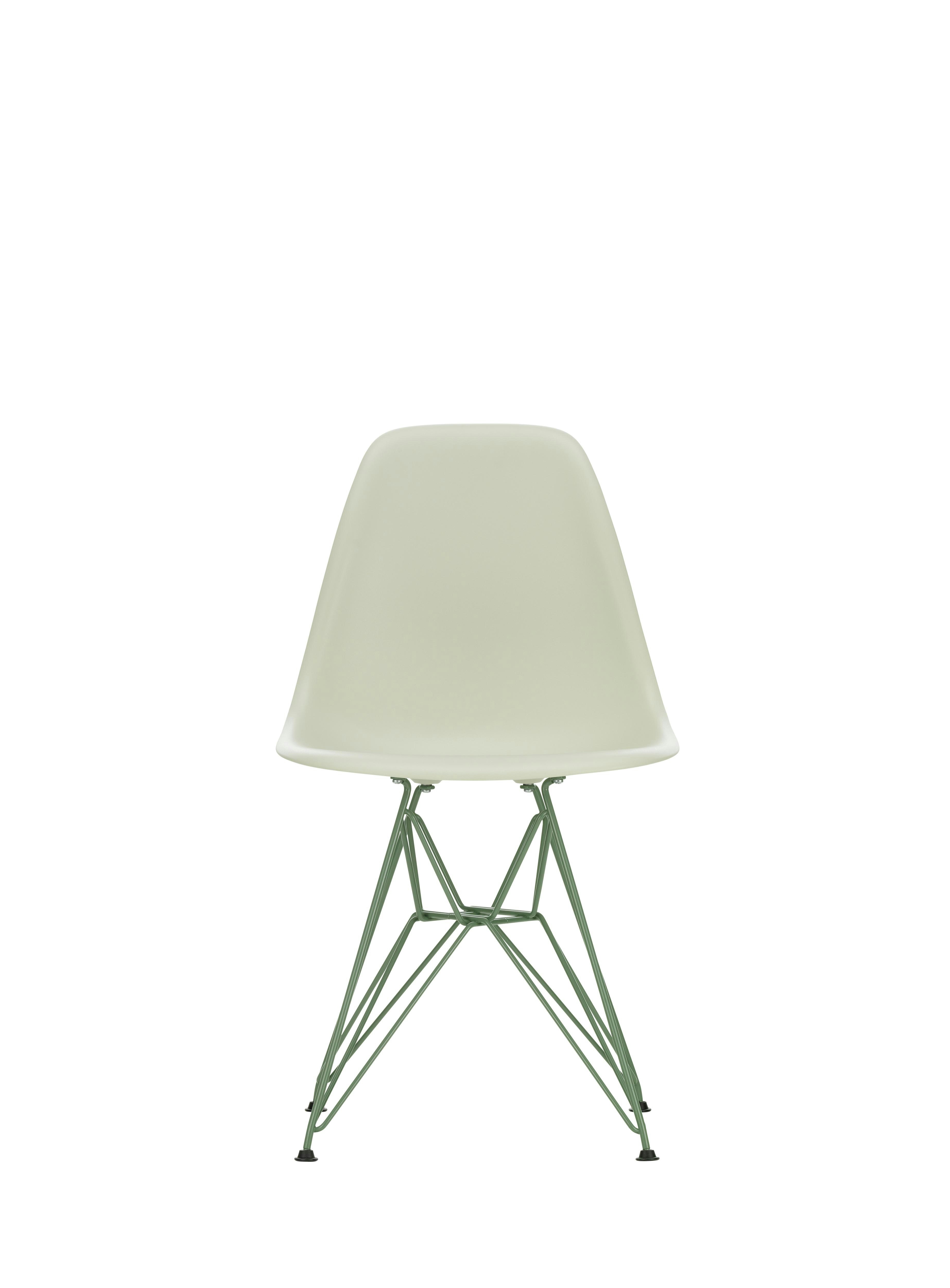 Vitra Chaise DSR Colours Eames Plastic commander en ligne | design-bestseller.fr