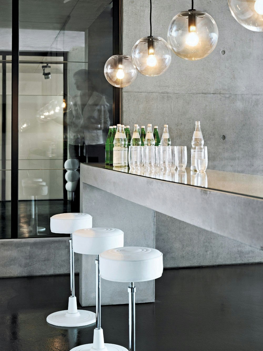 ClassiCon Selene Hängeleuchte Shop I design-bestseller.de