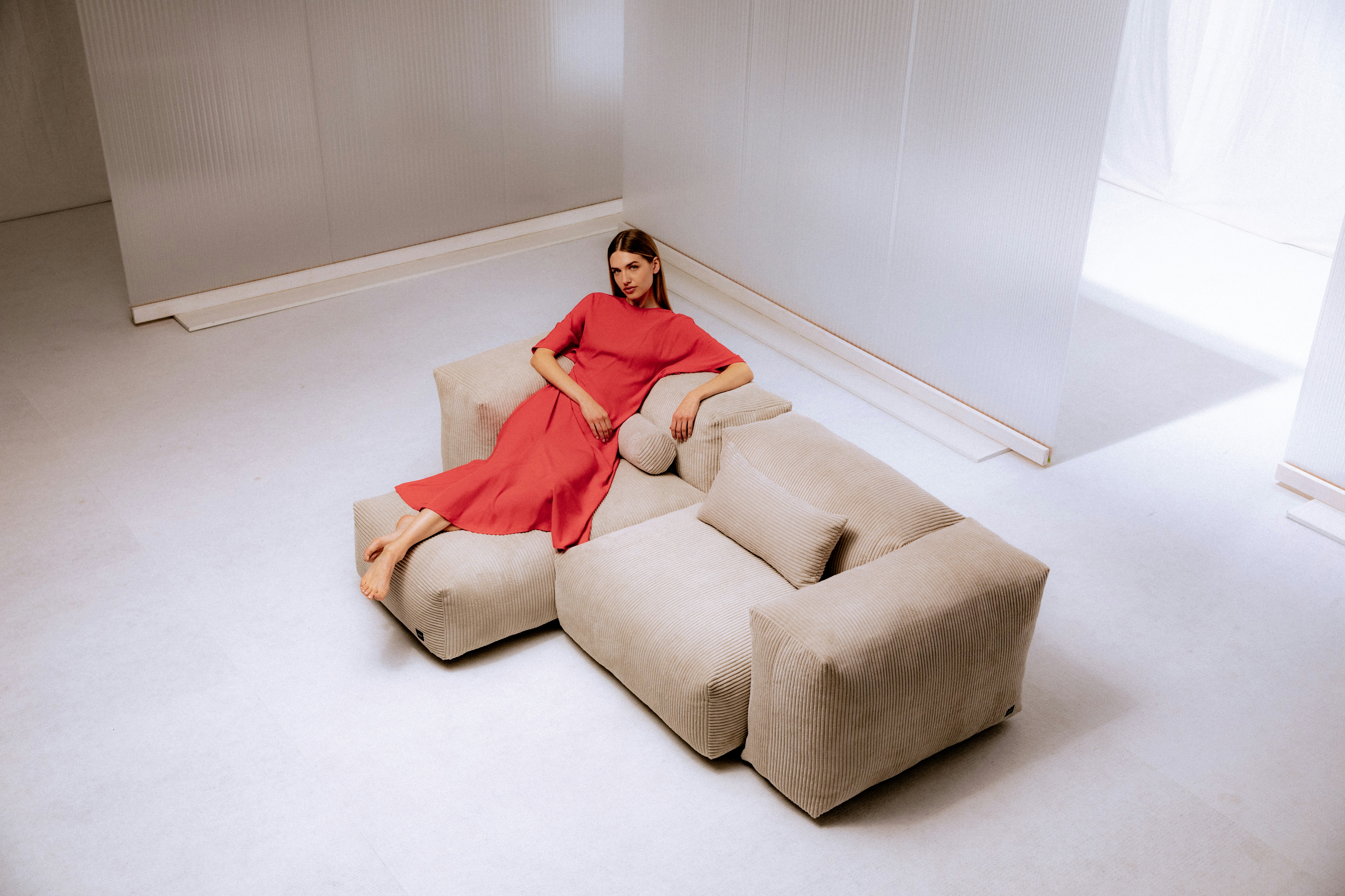 Chaise velvet sofa store