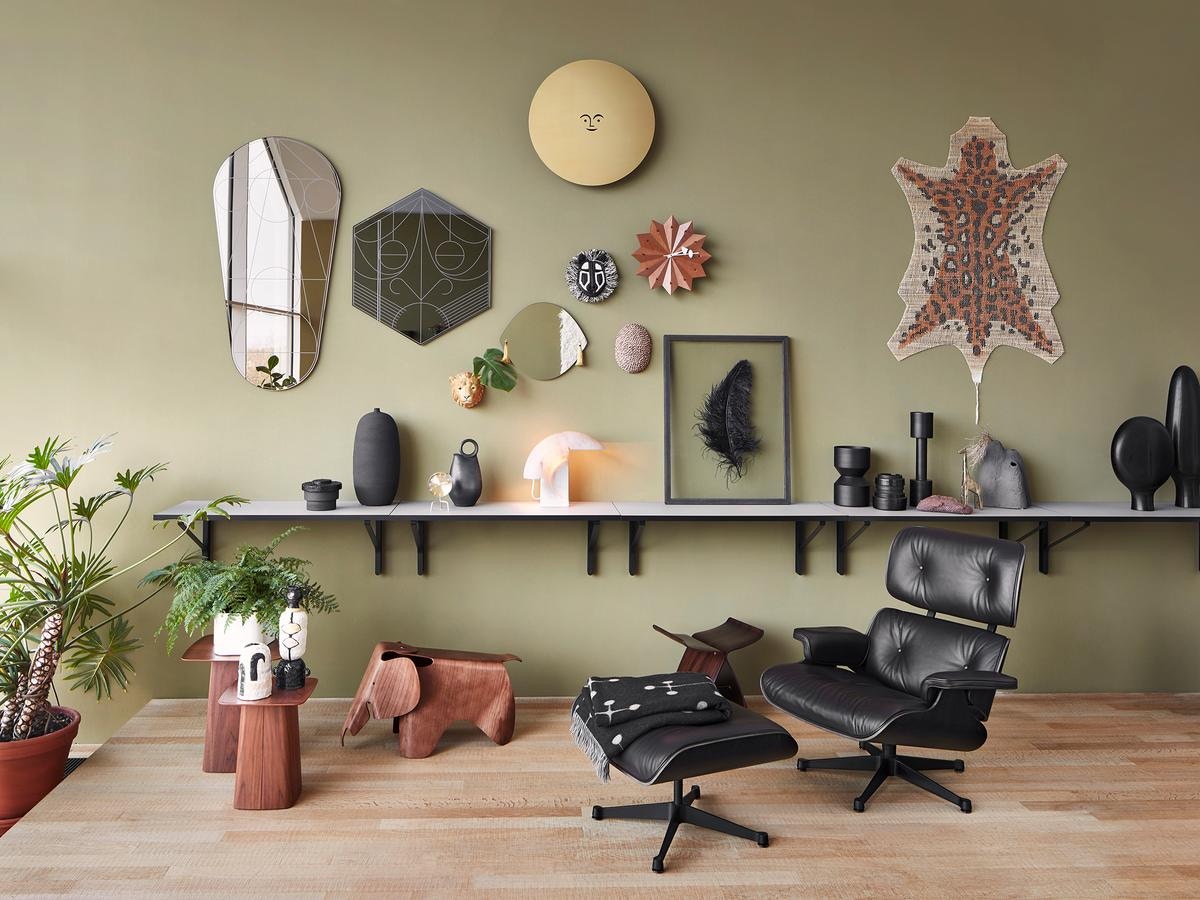 Black lounge chair with ottoman store
